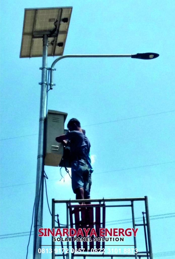 Spesifikasi Dan Harga PJU Panel Surya Pontianak Kalimantan Barat ...